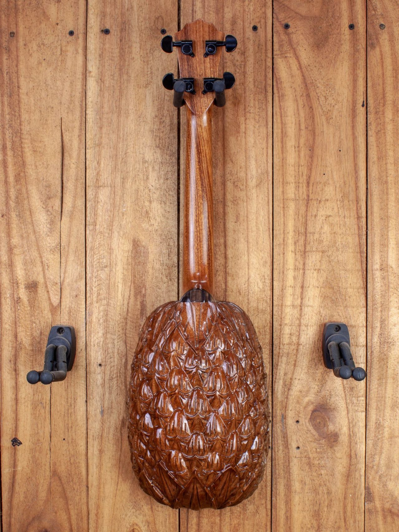 Tenor Ukulele - Spalted Mango top, Pineapple-carved Acacia back ...